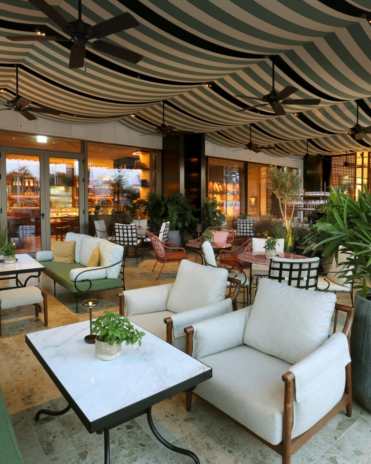 VETRINA RESTAURANT - THE LANDMARK NICOSIA | CYPRUS